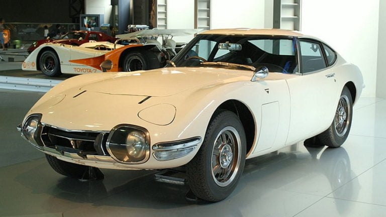 18 Most Iconic Classic Cars of All Time (With Pictures) | Home Grail