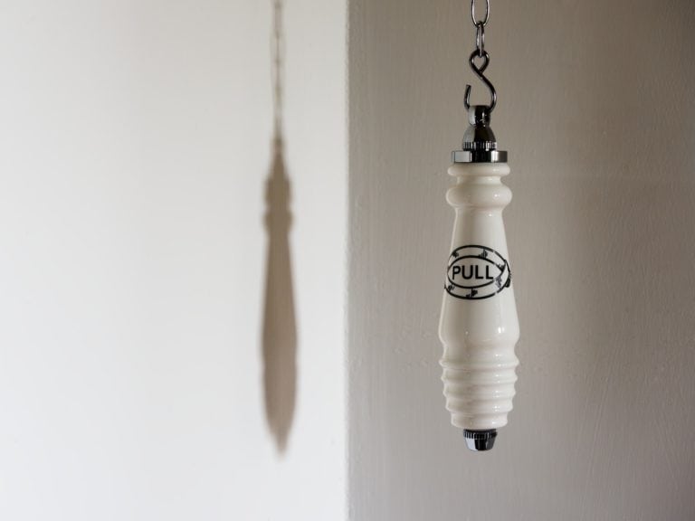 5 Different Types of Toilet Flappers (With Pictures) | Home Grail