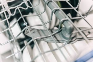 Who Invented the Dishwasher, and When? History Explained | Home Grail