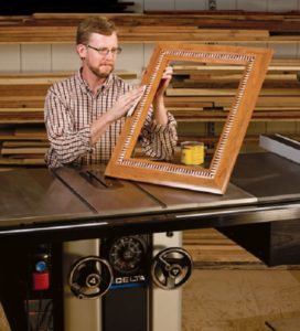 How to Fix a Broken Picture Frame - 8 Simple Steps | Home Grail