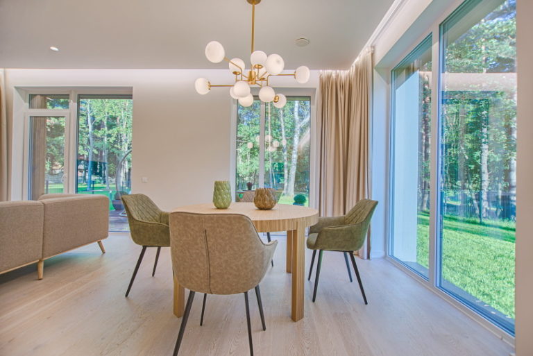 11 Dining Room Chandelier Trends in 2026 - Design Ideas for a Modern ...