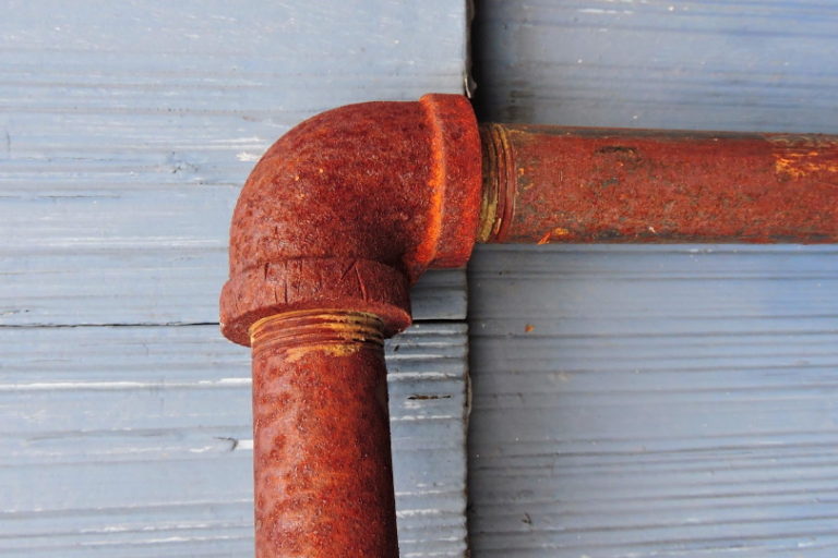 What Is WD-40 Used For? 6 Main Uses | Home Grail
