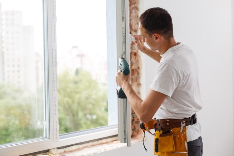 How to Replace Sliding Windows In 7 Steps (With Pictures) | Home Grail