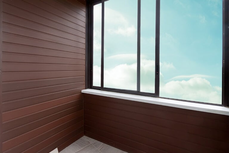 6 Types of Basement Windows (With Pictures) | Home Grail
