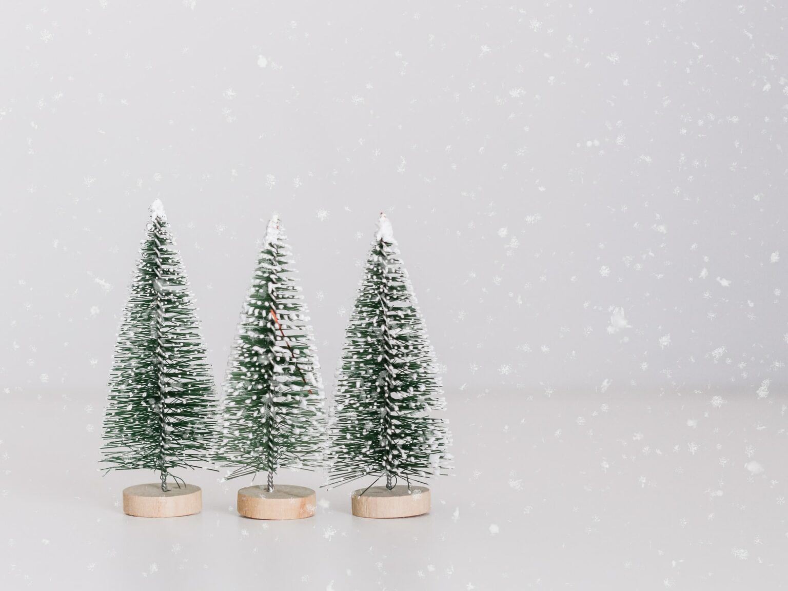 25 DIY Christmas Tree Stands Plans You Can Make Today (With Pictures ...