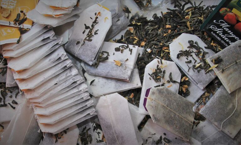 11 Genius Things You Can Do With Tea Bags: Reuse Ideas (With Pictures ...