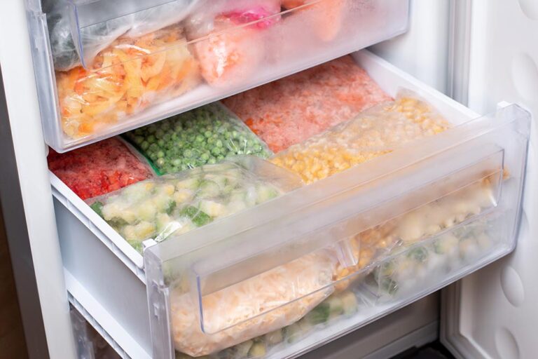 What’s the Right Temperature for Your Freezer? (2025 Guide) | Home Grail