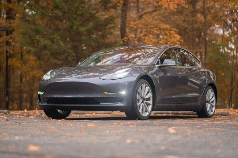 How Much Electricity Does a Tesla Use? Everything You Need to Know ...