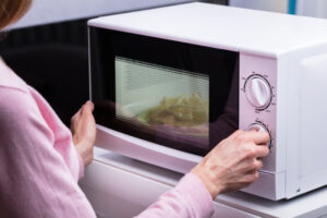 Who Invented the Microwave Oven? History, Safety, & Advantages | Home Grail