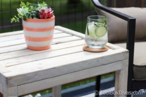 16 DIY Outdoor Side Tables You Can Build Today (With Pictures) | Home Grail
