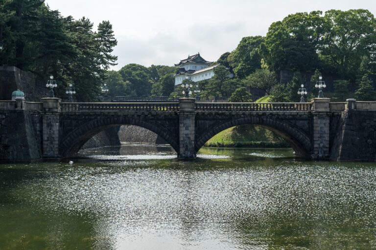 16 Most Famous Houses in the World (With Pictures) | Home Grail