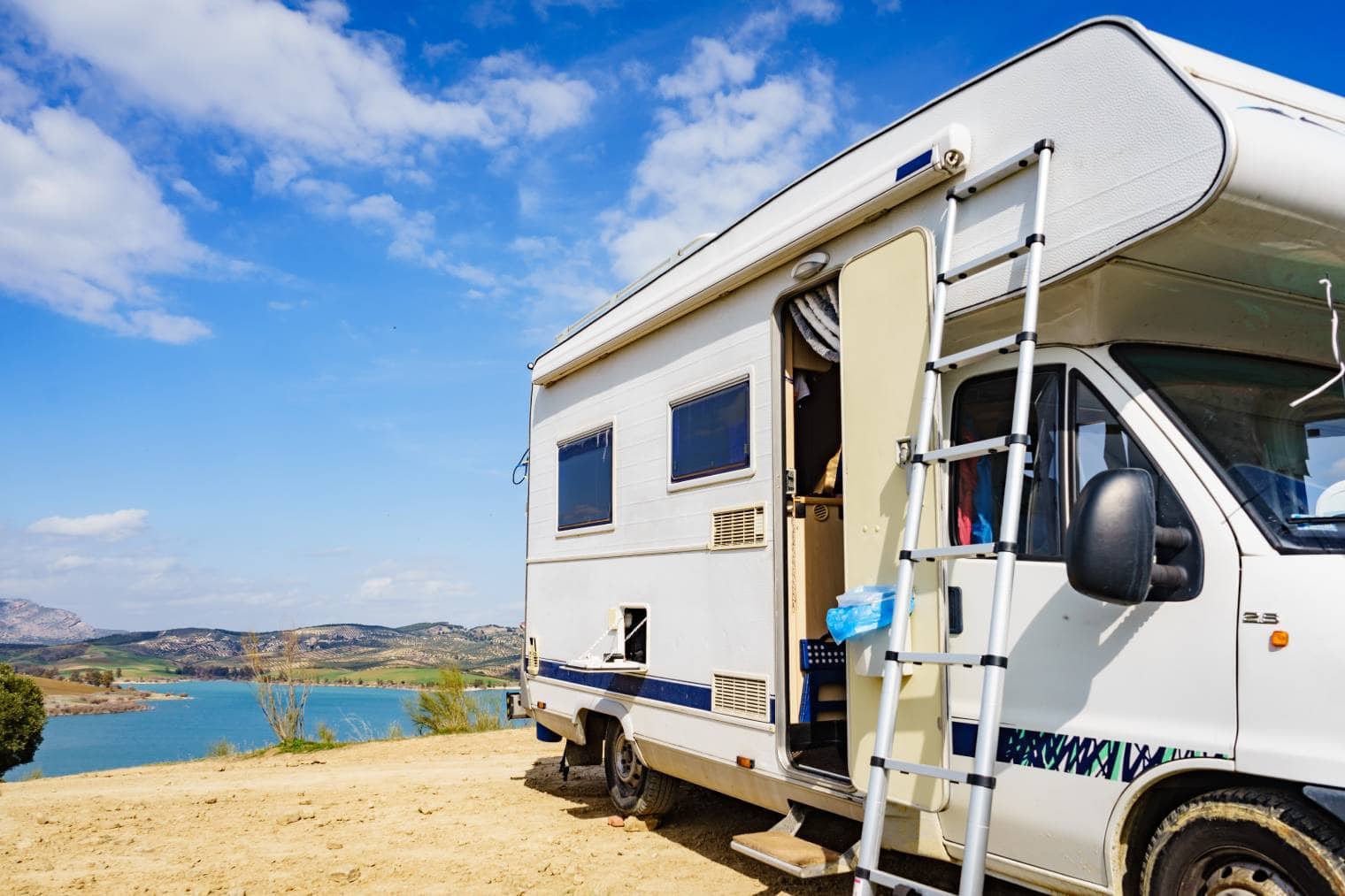 11 Best RV Ladders in 2026: Reviews & Top Picks | Home Grail