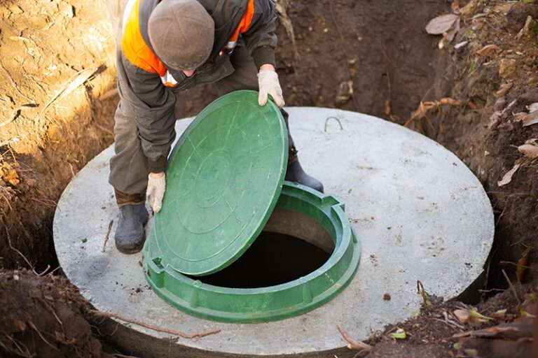 4 DIY Septic Tank Risers You Can Build Today (With Pictures) | Home Grail