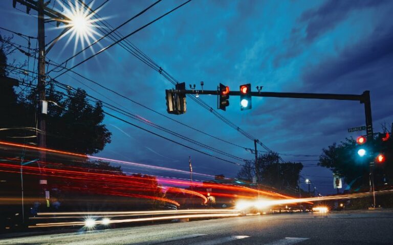 How Do Traffic Lights Work? Everything You Need To Know | Home Grail