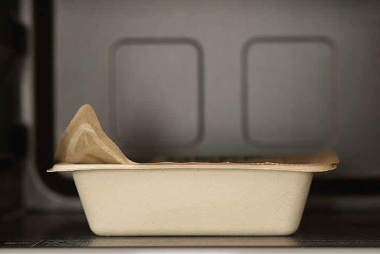 How to Tell if Something Is Microwave Safe - 10 Main Ways | Home Grail